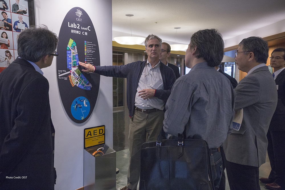 Symposium Photos | OIST Groups